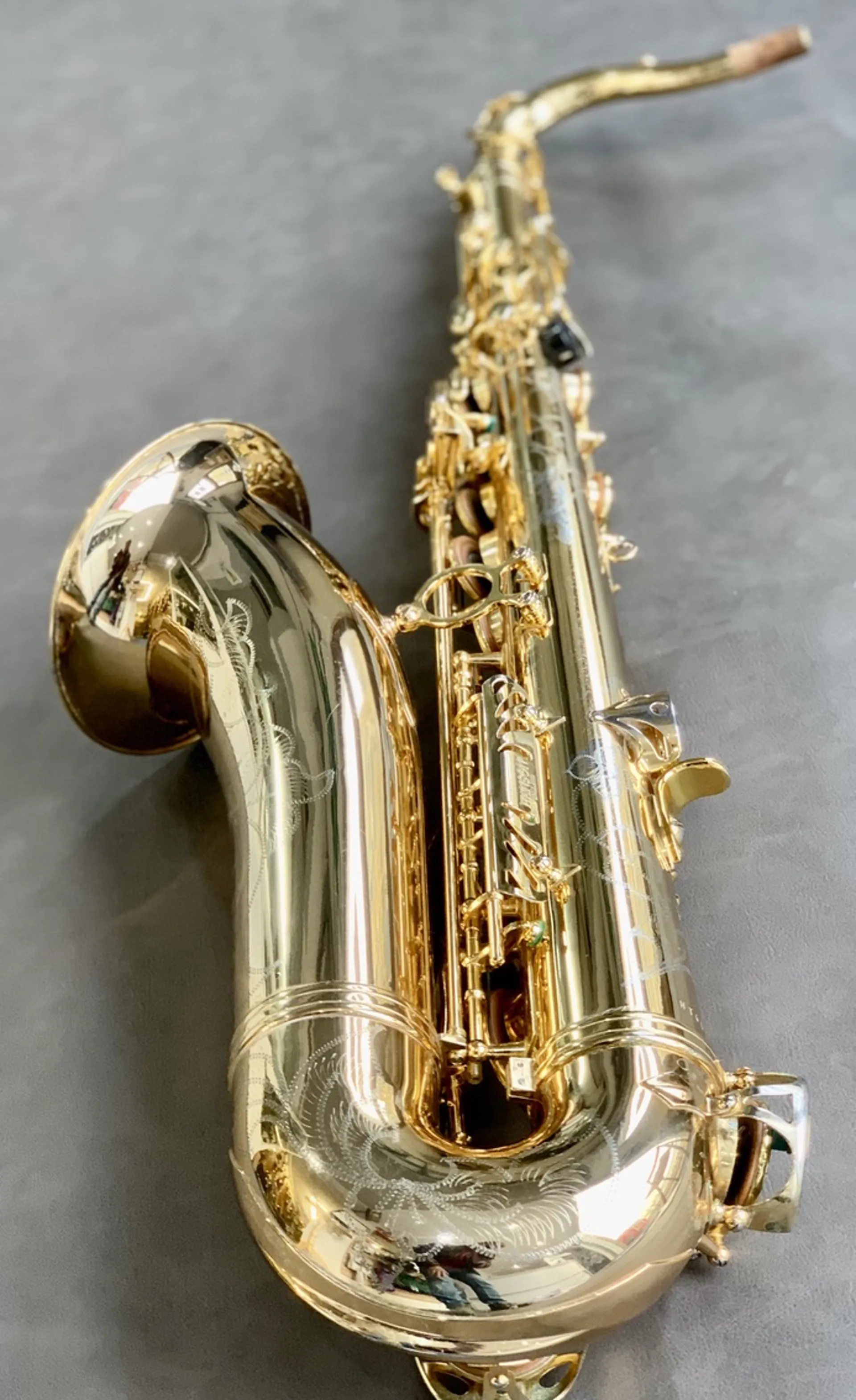 Secondhand Hanson ST8-24K Tenor Saxophone 24 Karat Gold Plate Finish